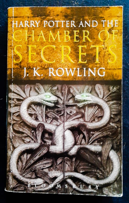 Harry Potter and the Chamber of Secrets (Harry Potter #2) (J. K ...
