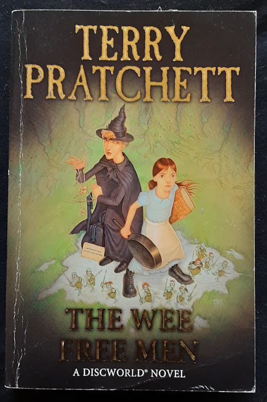 The Wee Free Men (Discworld #30) (Terry Pratchett) Pratchett, Terry ...